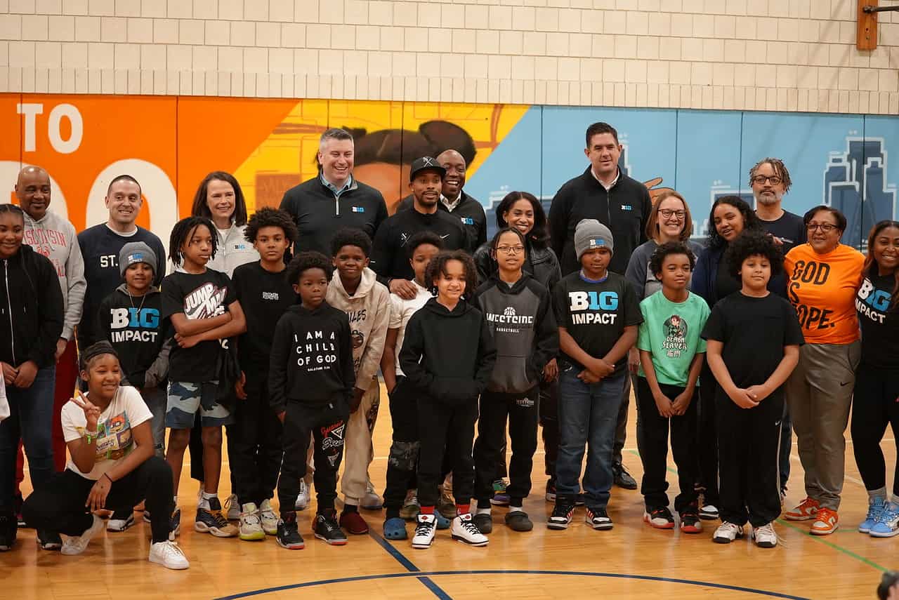 Big TEN Improves MLK Rec Center - Saint Paul Parks Conservancy