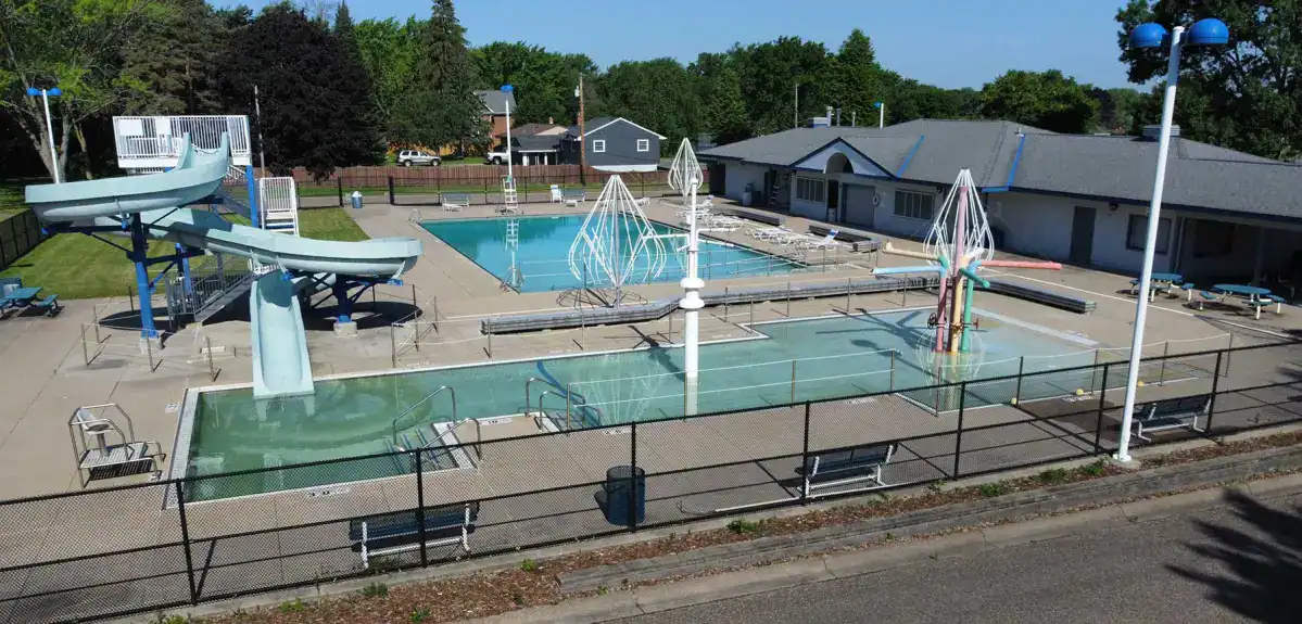 West St Paul Leisure Pool - Saint Paul Parks Conservancy